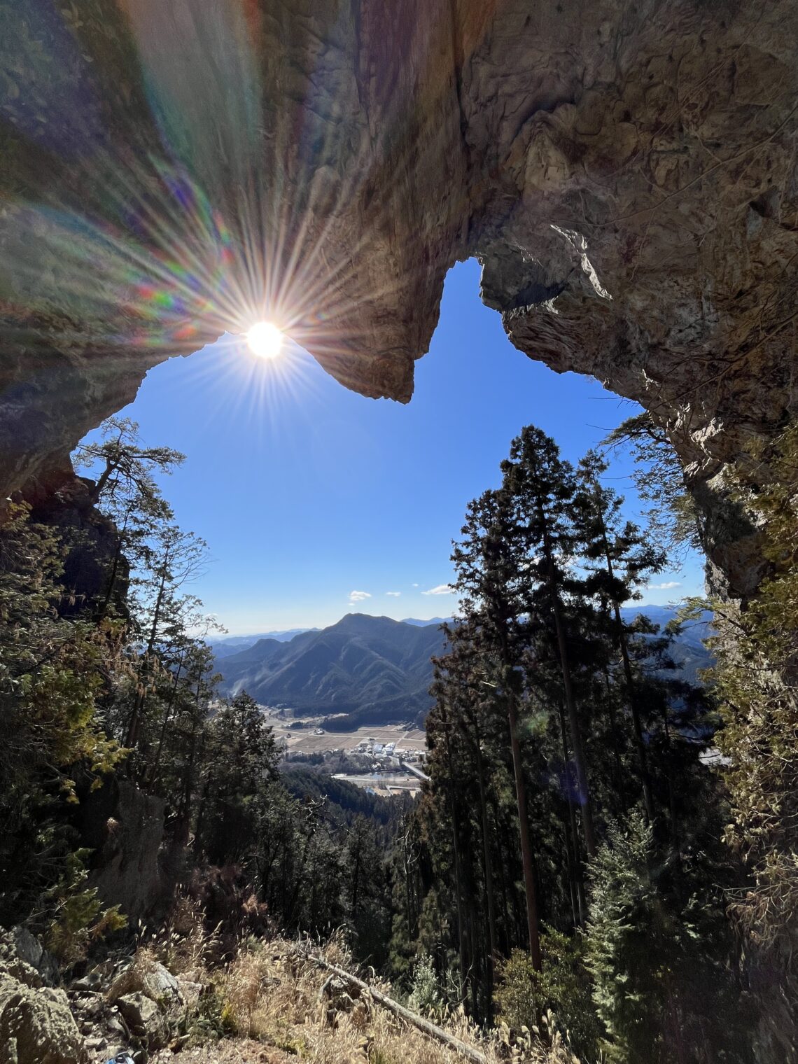 Kanuma Alps -Early Bird ver- Chapter 1Thrilling ridge walk and ...